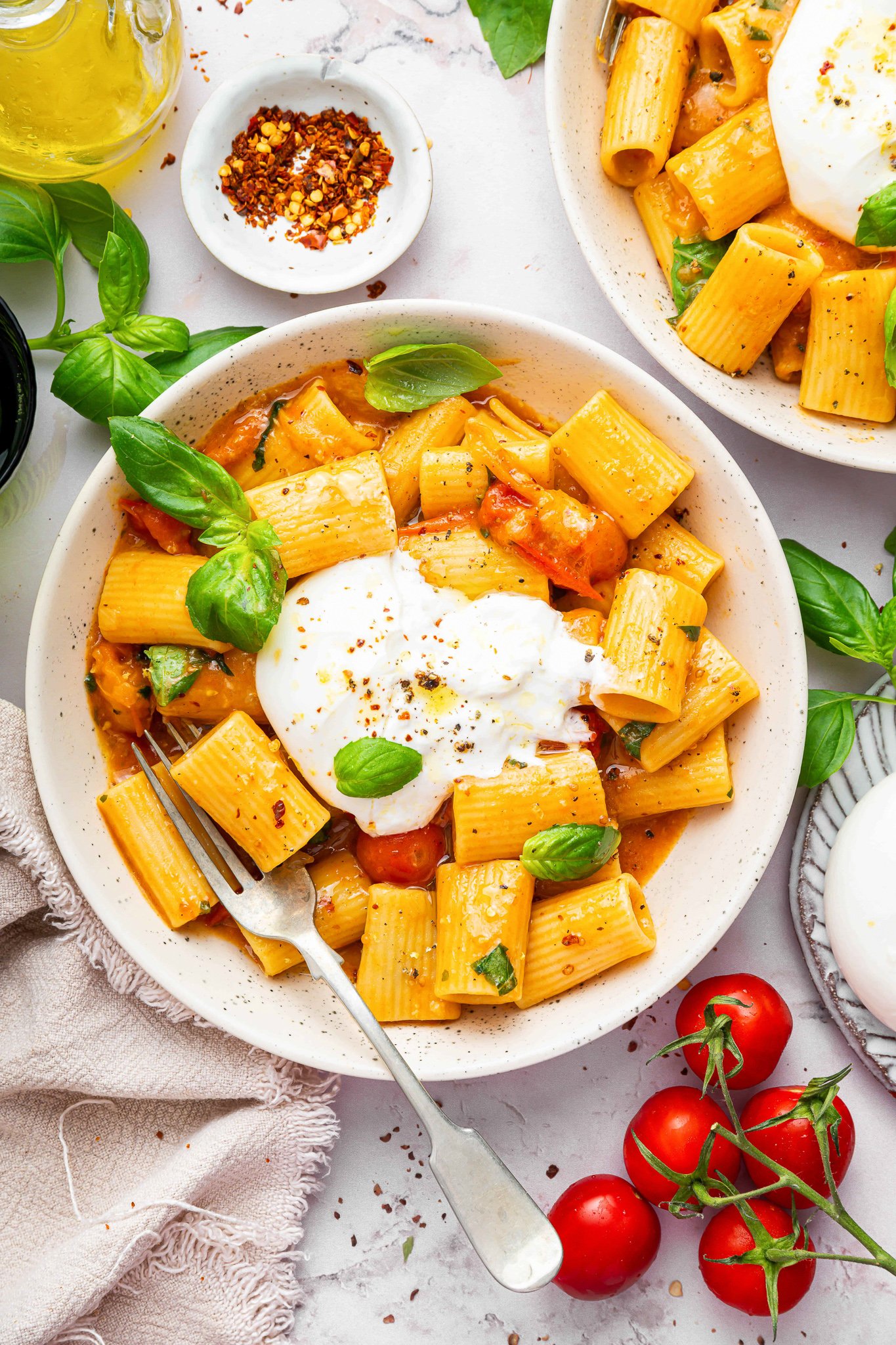 Creamy Tomato & Burrata Pasta (One-Pot Recipe)